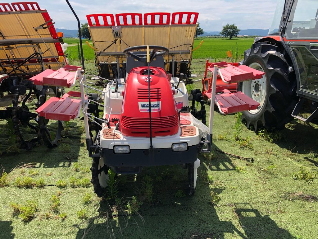 Yanmar 4 rows Rice Transplanter Pe-4 – JAT Used Market