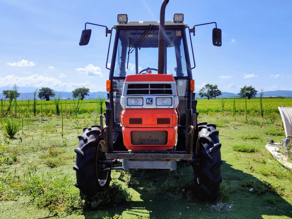 Kubota GL40 4WD Tractor 40ps w/ Rotary 1700mm, cabin, a/c – JAT Used Market