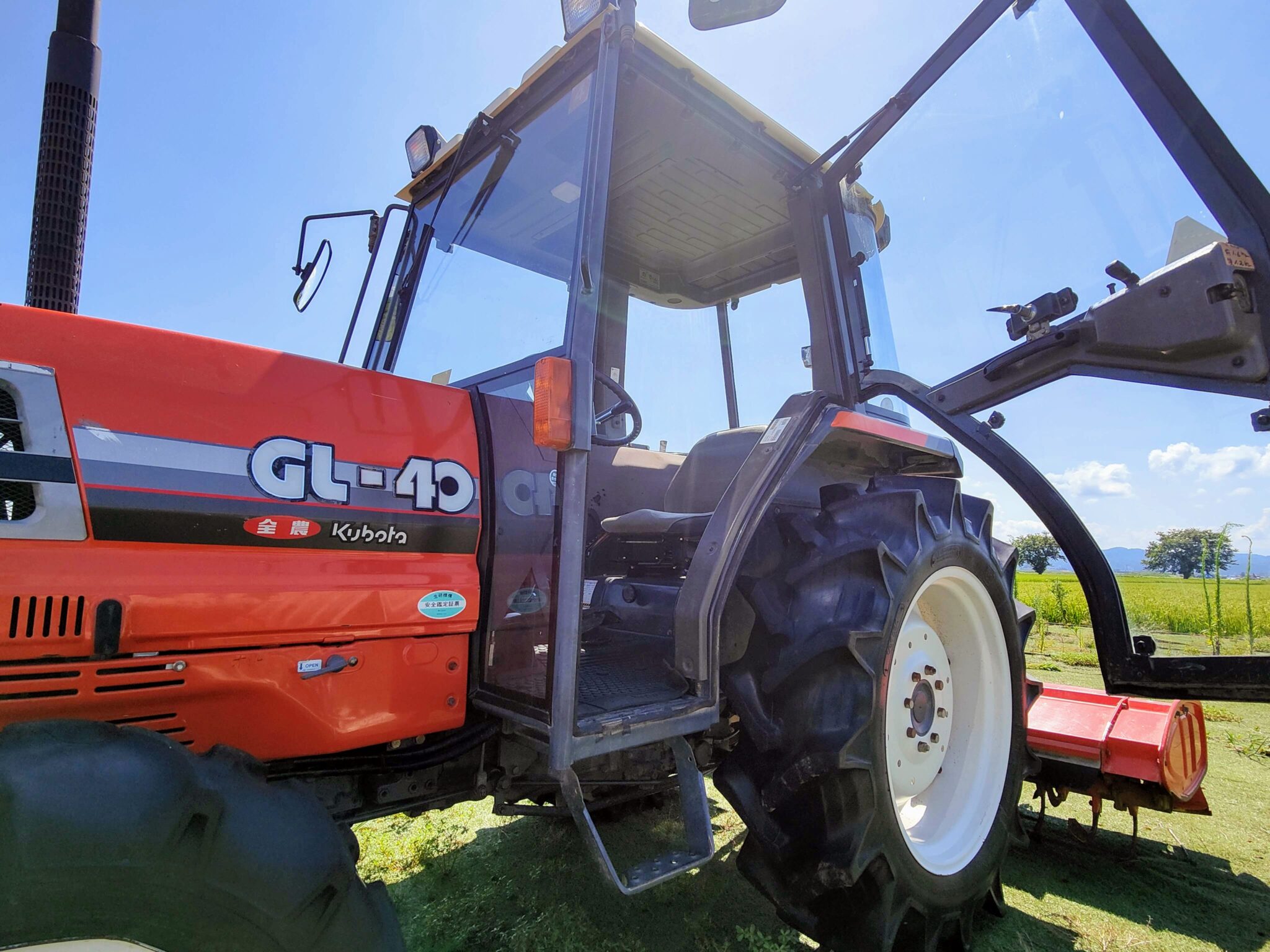 Kubota GL40 4WD Tractor 40ps w/ Rotary 1700mm, cabin, a/c – JAT Used Market